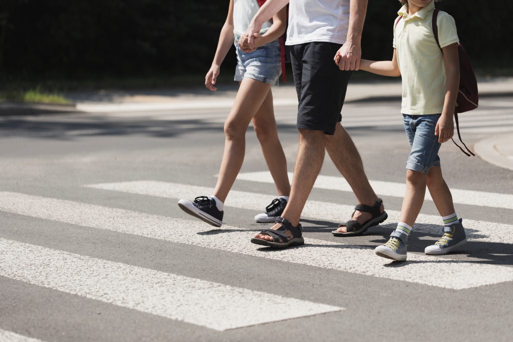 10 Tips to Keep Your Kids Safe as Pedestrians | Law Office of Scott ...